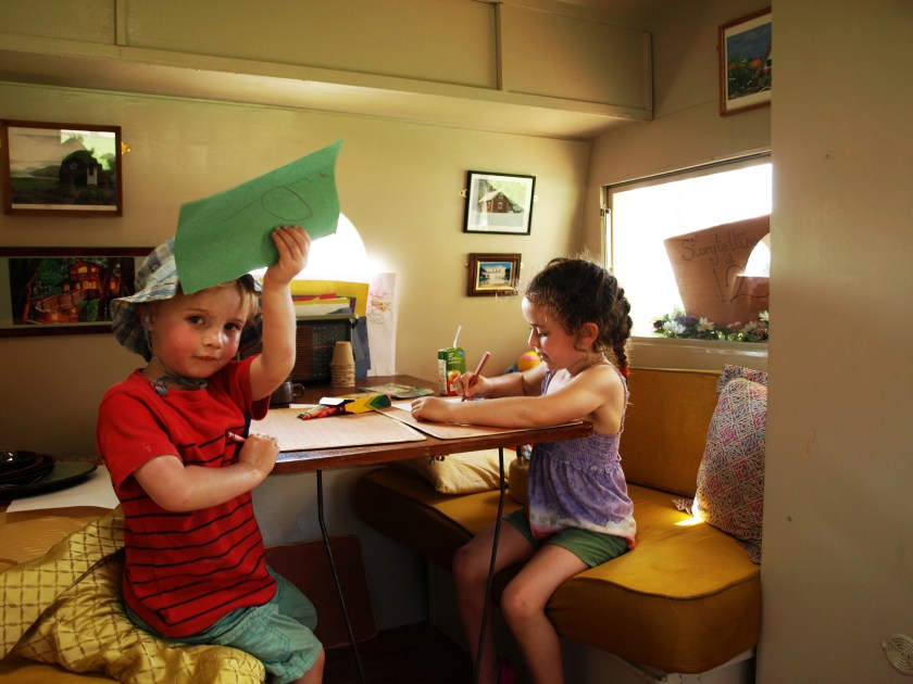 Giant Storytelling Snail – Oliver Wallace